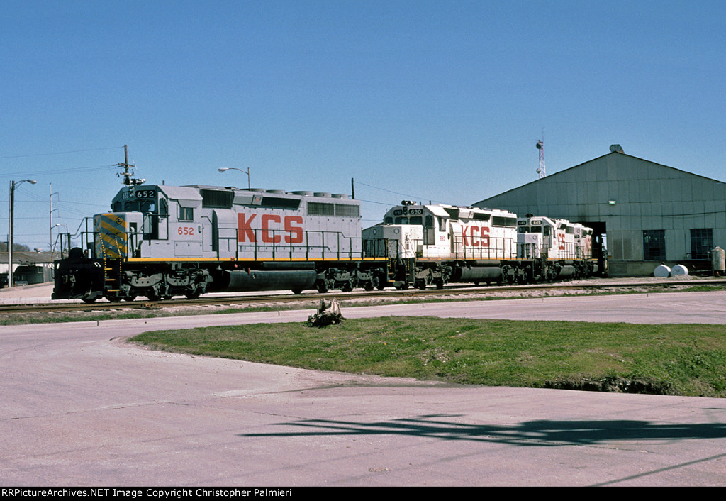 KCS 652 at West Yard
